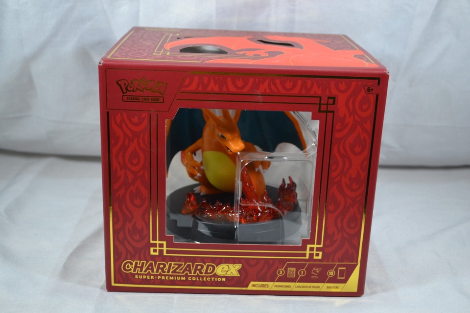 Pokemon TCG: Charizard ex Super-Premium Figure Charizard Ex | Arts ...