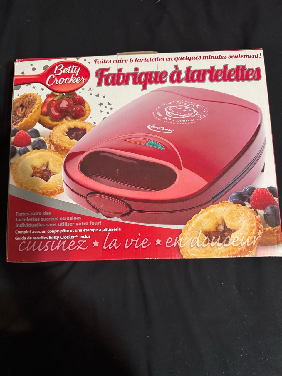Betty Crocker Mini Pie Factory | Microwaves & Cookers | Mississauga ...