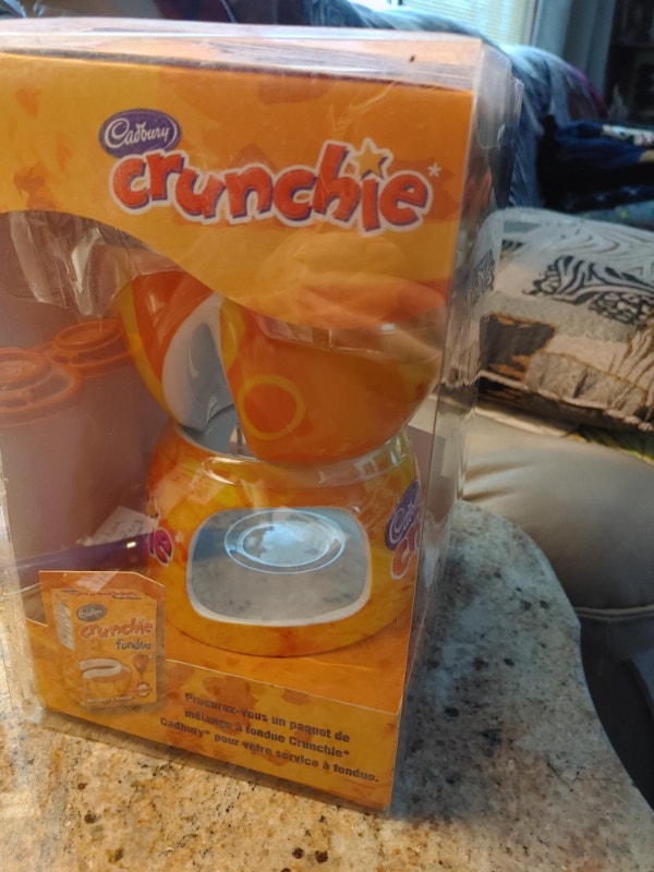 Cadbury Crunchie Fondue Set ~3 Vtg 3D Dr. Seuss Children's Mugs | Arts ...