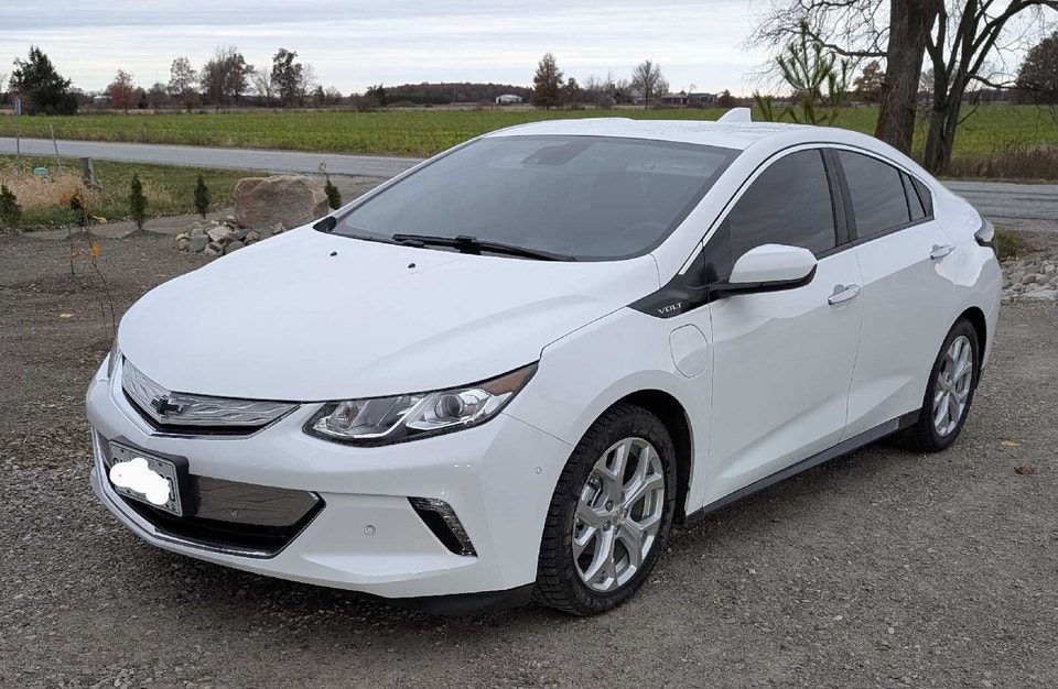 2017 Chevy Volt Premier PHEV | Cars & Trucks | Leamington | Free local ...
