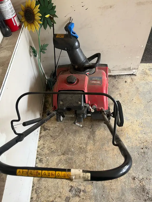 Toro Snow Blower | Snowblowers | Calgary | Free local classifieds - Kijiji