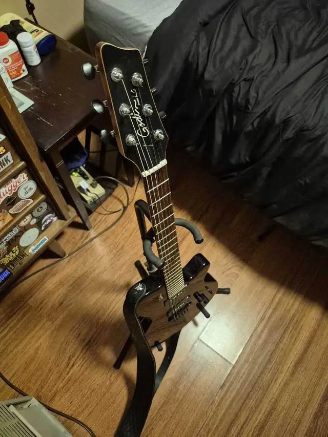 Godin LG Electric guitar | Guitars | Brantford | Free local classifieds ...