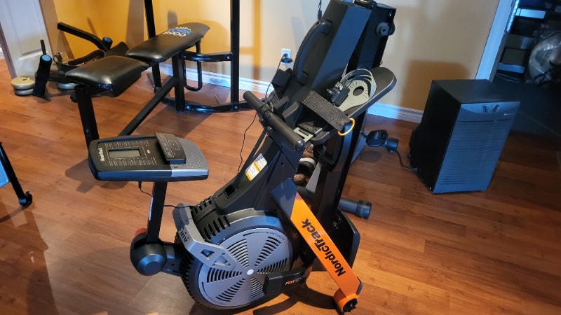 Nordic Track RW-200 Rower | Exercise Equipment | Barrie | Kijiji