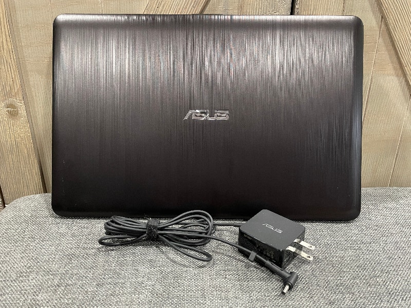 ASUS Laptop Vivobook X540U, Windows 11, i3 (8th gen), 4GB DDR4 ...