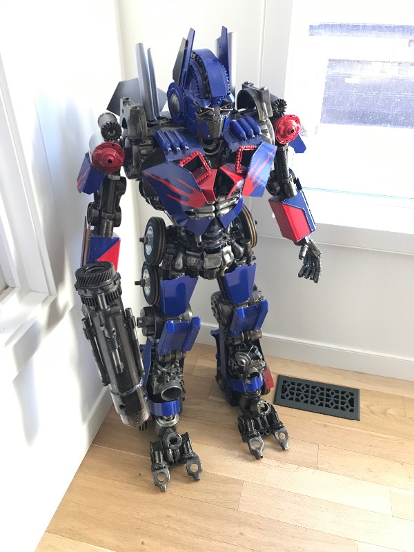 Transformer Scale Models Optimus Prime and Bumblebee. | Toys & Games ...