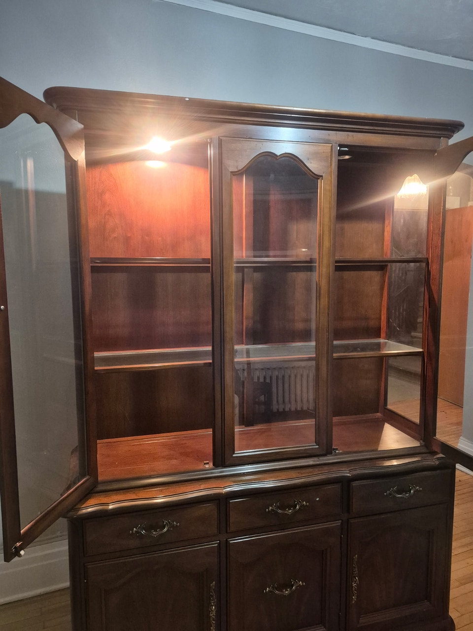 Gibbard Mahogany Hutch | Hutches & Display Cabinets | Ottawa | Free ...