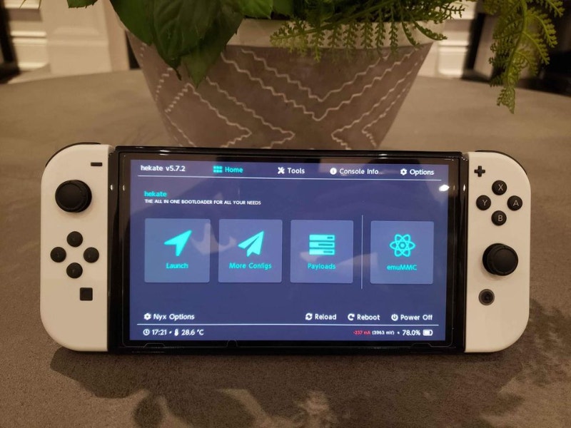 Modded Nintendo Switch OLED + 256GB SD (Mod chip installed Hack ...