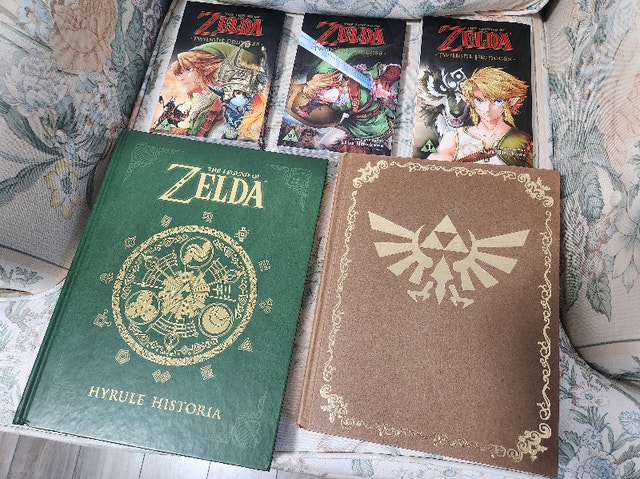 Various The Legend of Zelda Books and Graphic Novel Manga Comics ...