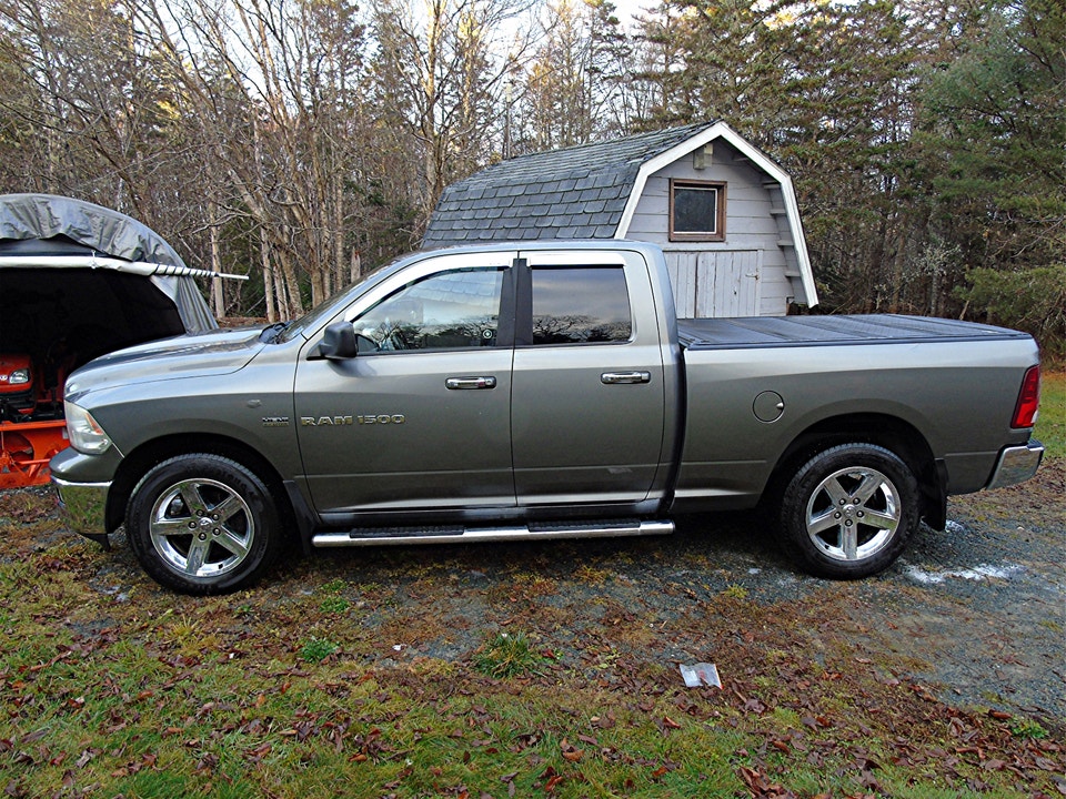2011 Dodge Ram BigHorn Loaded Truck Quad Cab Milage 136129km | Cars ...