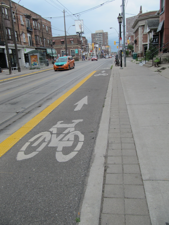 Cozy Single Occupancy 1 bedroom apt steps to subway | Long Term Rentals ...