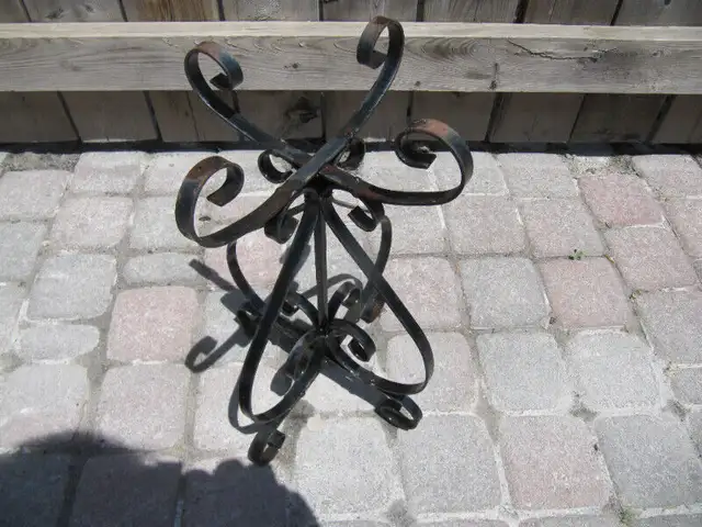 Vintage Wrought Iron Hand Made Plant Holder Circa 1960-70s | Arts ...