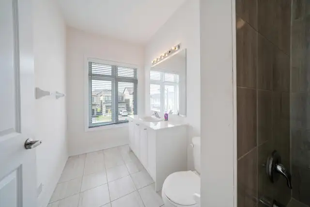 New Beautiful 5 bedroom Home near Conlin and Harmony Rd, N | Long Term ...