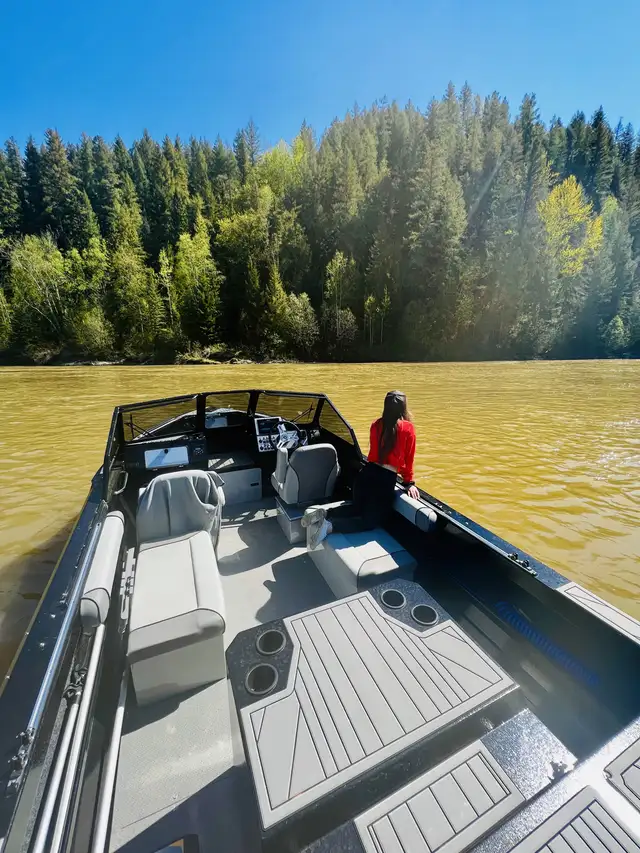 2022 Kingfisher Jet Boat X9 Fastwater EcoBoost Twin Turbo | Powerboats ...