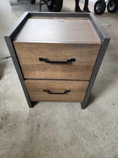 138 ads for night table in Other Tables in Toronto GTA Kijiji Marketplaces