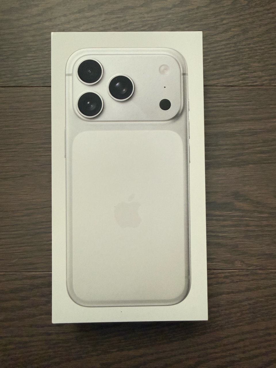 New Sealed in Box Silver iPhone 17 Pro 256GB | Cell Phones | Ottawa ...