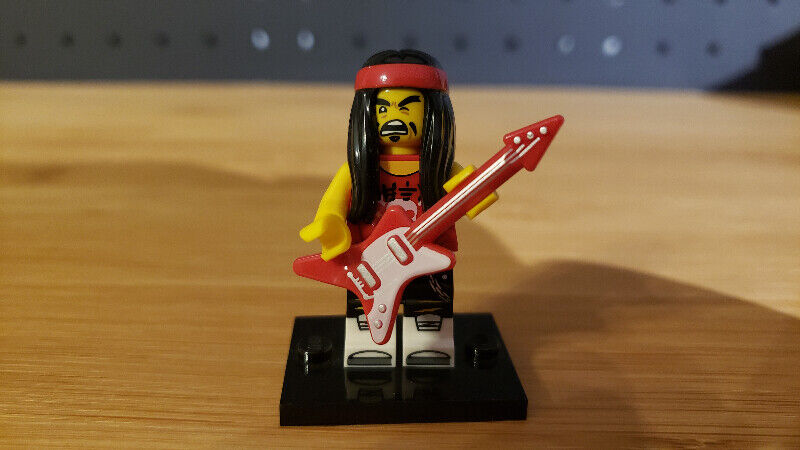 Lego coltlnm-17 Gong & Guitar Rocker, The LEGO Ninjago Movie | Jouets ...