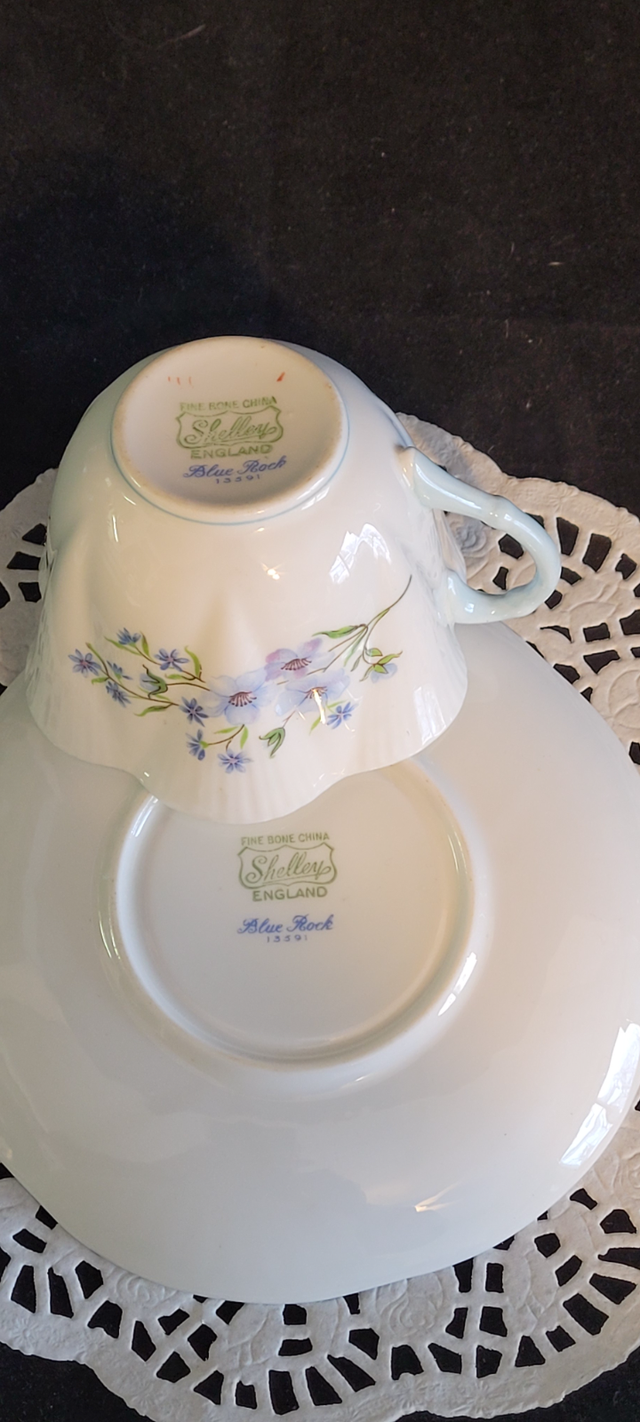 Vintage Shelley England Blue Rock Fluted Bone China Teacup and S | Arts ...