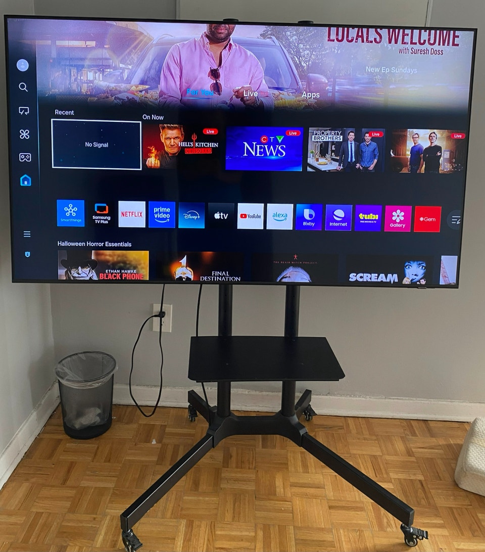 65" Samsung QLED 4K (Q60D, 2024) with Stand – Like New | TVs | Ottawa ...