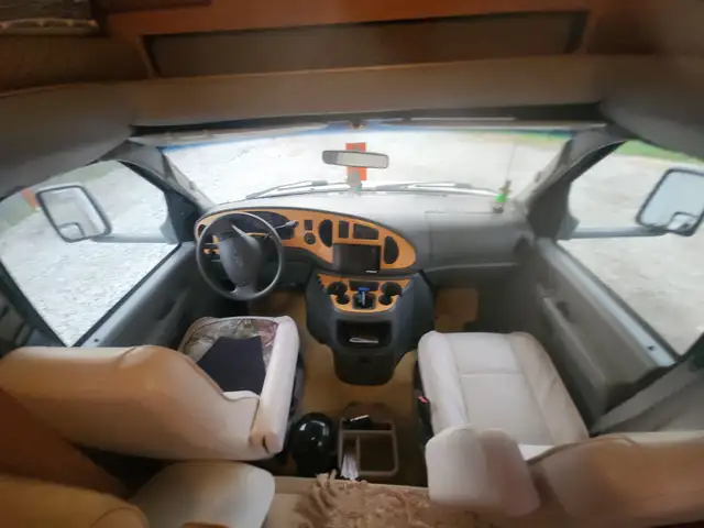 2003 Forest River Regency 31 Foot RV | RVs & Motorhomes | Sarnia | Free ...