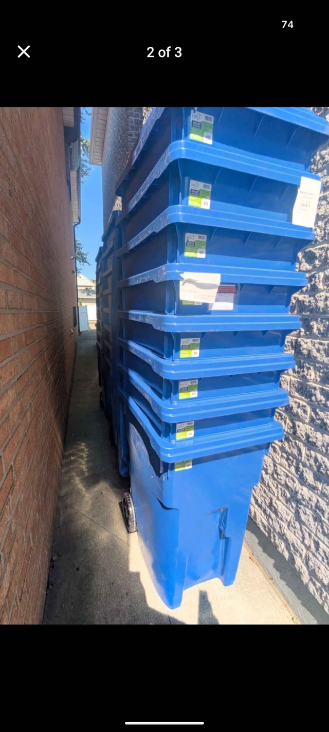 GARBAGE BINS NEW 360 litres/95 gallons | Other | City of Toronto | Free ...