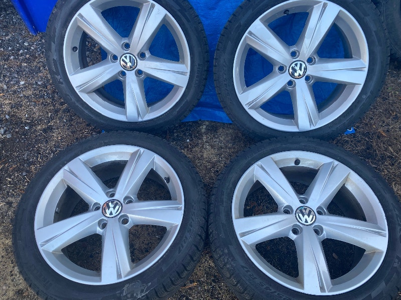 17" Original VW Borbet Golf R OEM wheels winter tires 225/45/R17 ...
