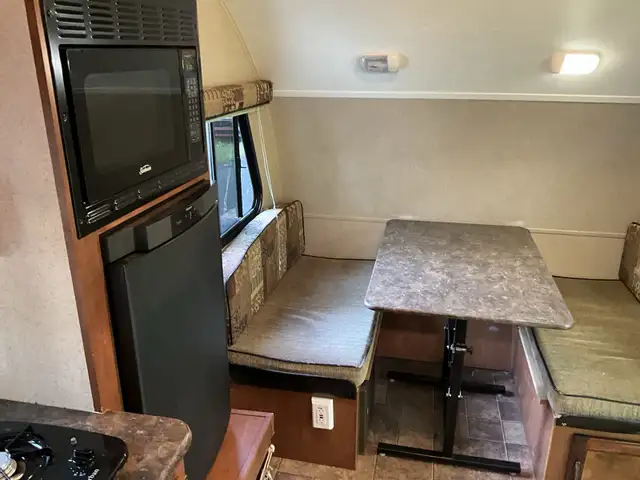 R-Pod 177 Travel Trailer | Travel Trailers & Campers | Fredericton ...