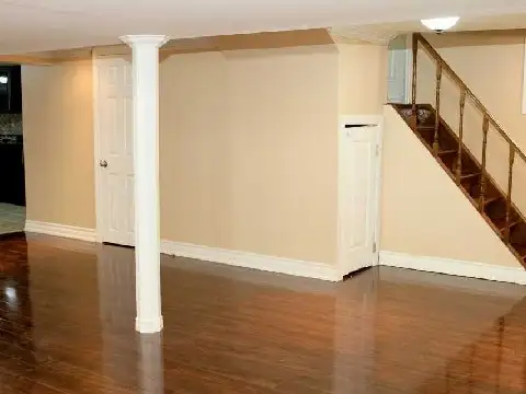 1 BEDROOM BASEMENT+ BIG LIVINGROOM (For 2 students/ Men) | Long Term ...