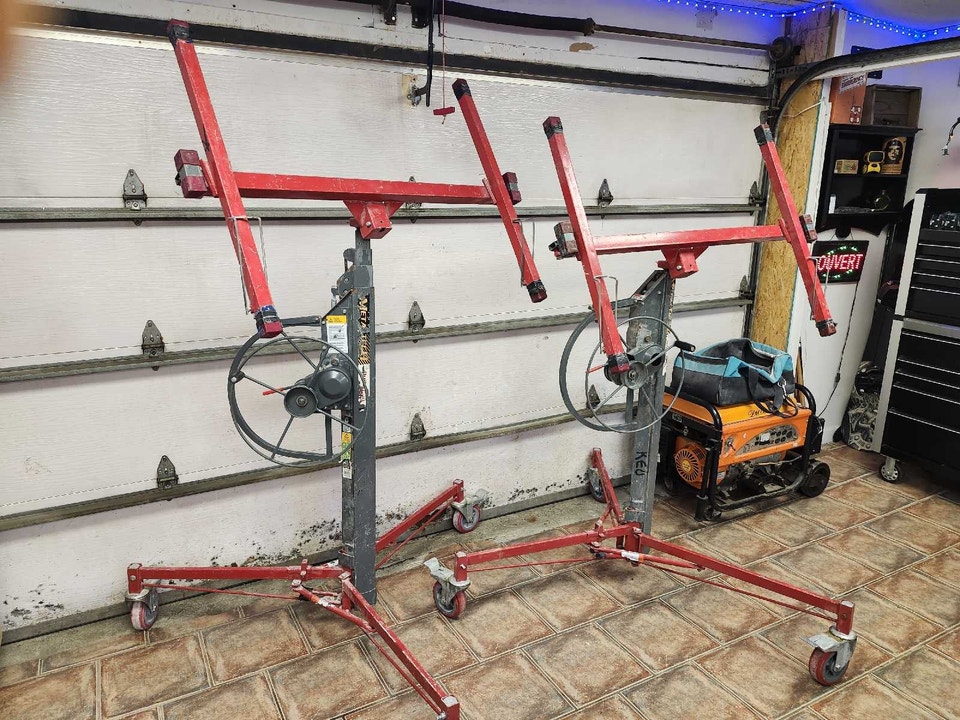 Elevateur a gypse a chaine metaltech( levier de frein neuf) | Ladders ...