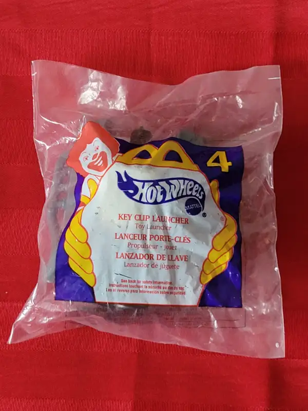 2000, HOT WHEELS, KEY CLIP LAUNCHER, MINT IN PACKAGE!!! | Arts ...