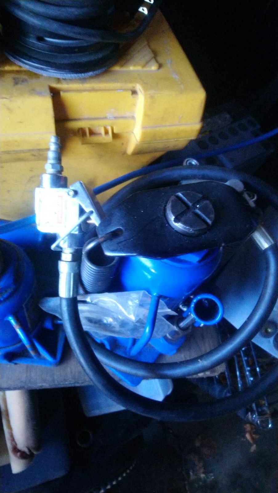 air hydraulic jack + low profile hydraulic jack | Hand Tools | Calgary ...