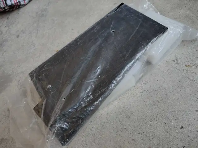 Lee Valley UHMW Plastic Sheet Assortment – 6 lb (2.5 kg) | Hobbies ...