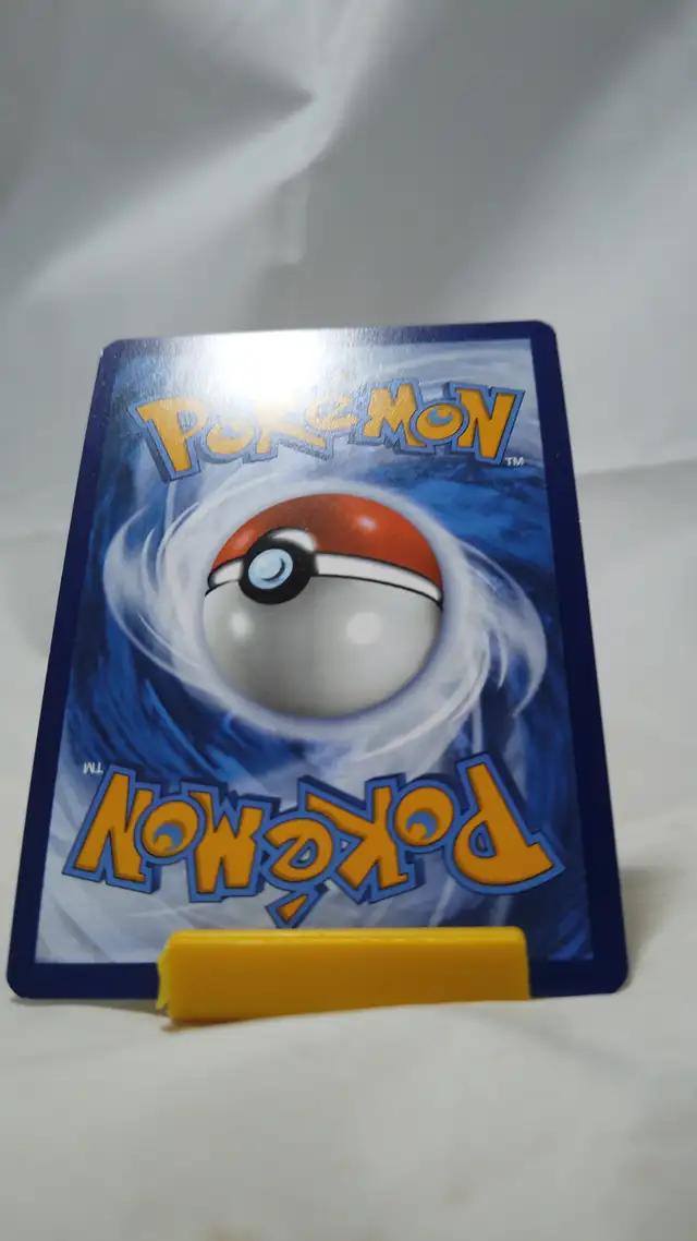Pokemon Glaceon 25/131 Prismatic Evolutions Card Rare Holo NM | Arts ...