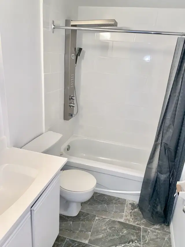 Métro Joliette à 200m ! Superbe 3 1/2 ! | Long Term Rentals | City of ...