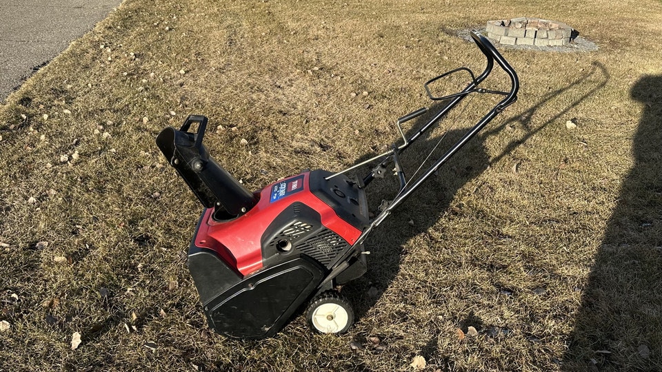 Toro CCR 3650 Snow Blower with brand new paddles | Snowblowers | St ...