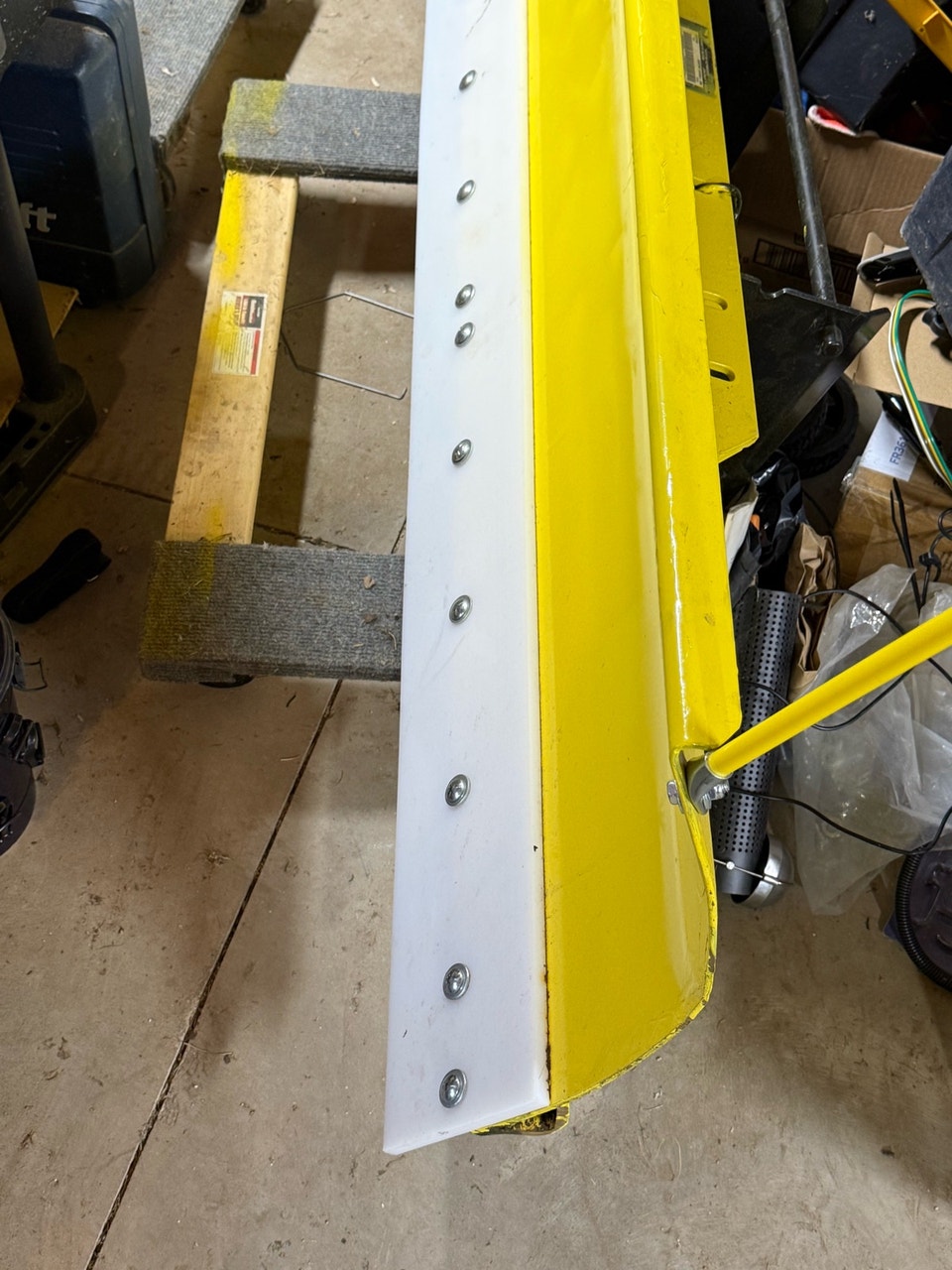 John Deere 60 inch front snow blade with quick hitch and wings ...
