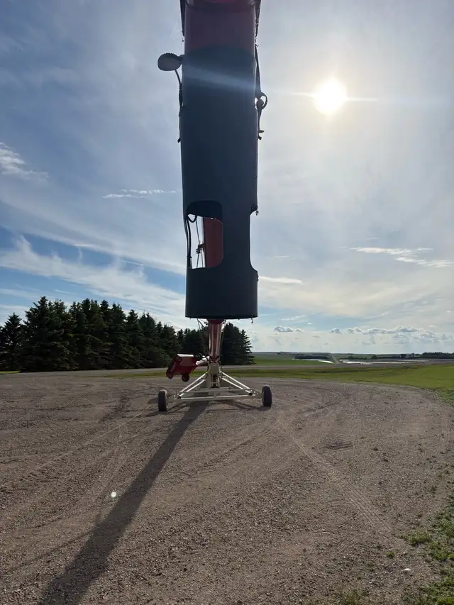 Farm King 13 85 swing auger | Farming Equipment | Saskatoon | Free ...