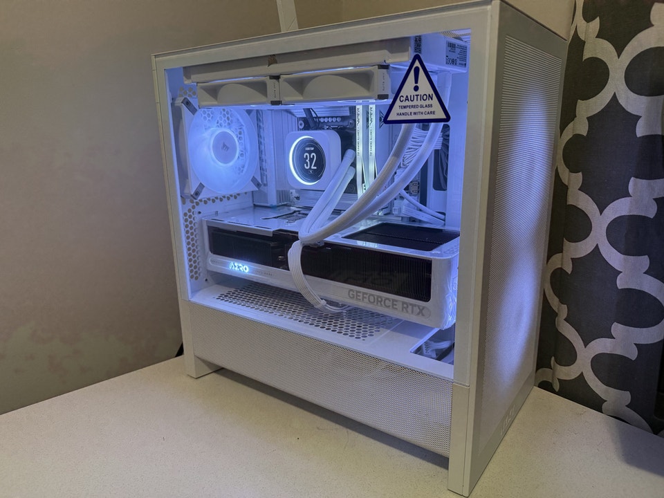 5070 TI 48gb DDR5 2tb SSD 265kf Compact Gaming PC | Desktop Computers ...