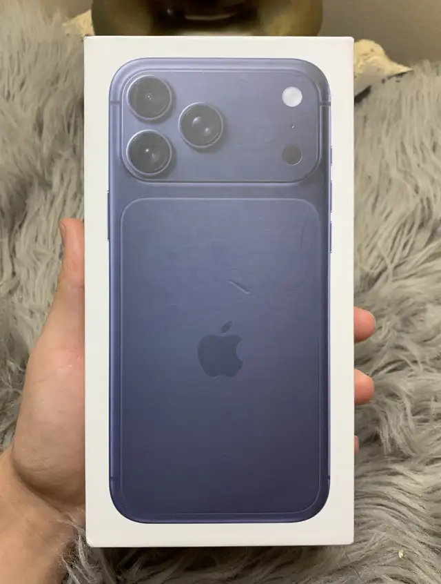 IPhone 17 pro max 2Tb (jamais ouvert) | Cell Phones | Laval / North ...