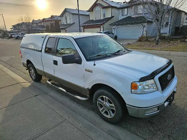 2005 Ford F150 Triton with Canopy and Roof Rack Cross Bars | Cars ...