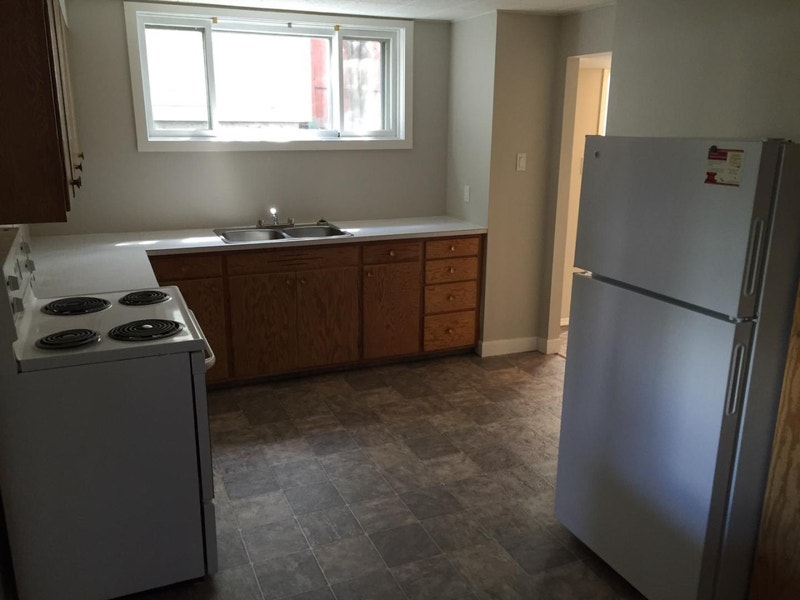 Two bed two bath basement suite | Long Term Rentals | Cranbrook | Kijiji