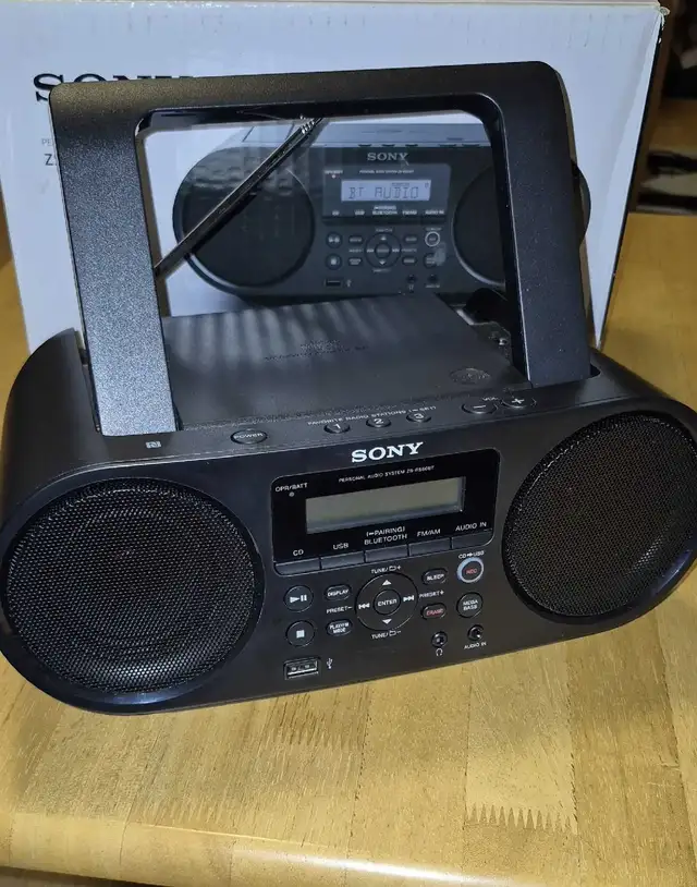 Sony ZS-RS60BT Personal Audio System | Stereo Systems & Home Theatre | City of Toronto | Free ...