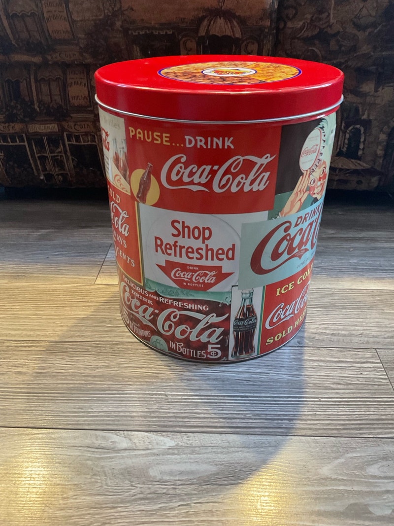 Vintage Coca Cola popcorn tin can; boîte de conserve, canne | Art et ...