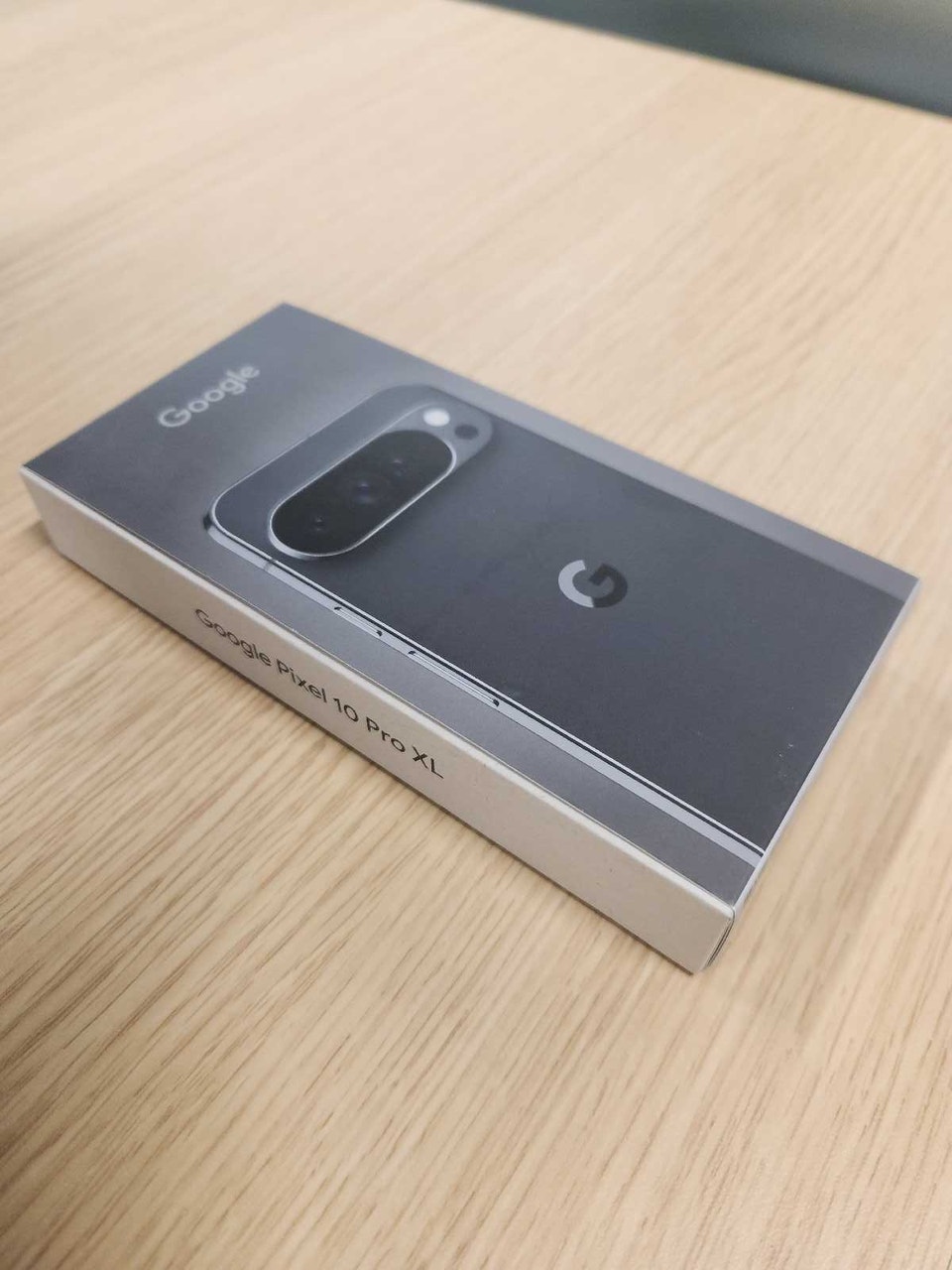 BNIB Google Pixel 10 Pro XL, 256 GB, Black (Obsidian) | Cell Phones ...