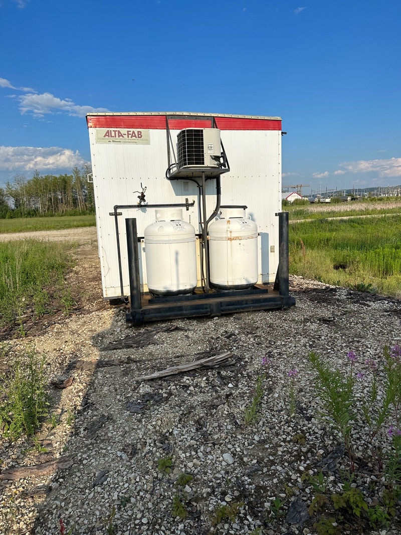 Skid camp shack 40ft | Other Business & Industrial | Edmonton | Kijiji