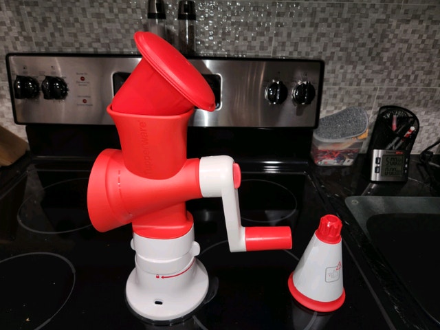 Tupperware NEW Grate Master System Base and Shredder Accessories ...