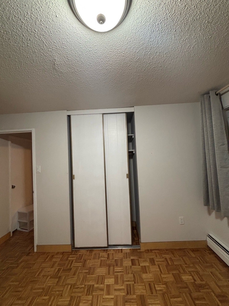Female only- short term room rental | Short Term Rentals | Ottawa ...