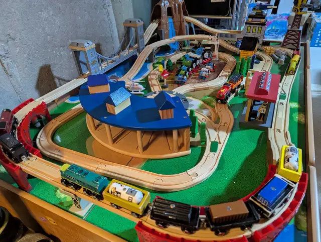 Train Table, Trains, Tracks, Thomas and Friends | Toys & Games ...