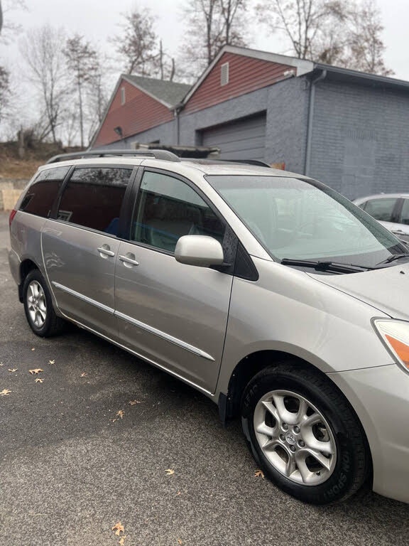 2004 Toyota Sienna XLE AWD | Cars & Trucks | Victoria | Free local ...