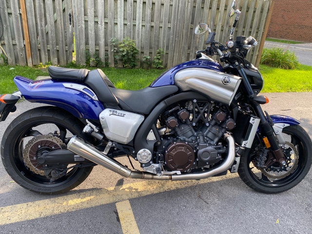 2016 Yamaha Vmax second GEN $17,000 | Sport Touring | Ottawa | Kijiji