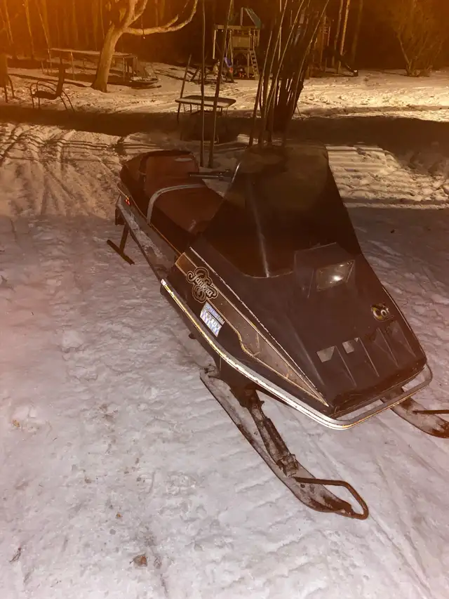 1980 arctic cat pantera /2007 rev 800 | Snowmobiles | Ottawa | Free ...